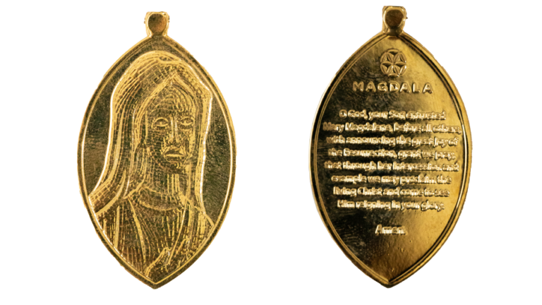 Custom Pendants: Give Your Loved Ones Nothing but the Best